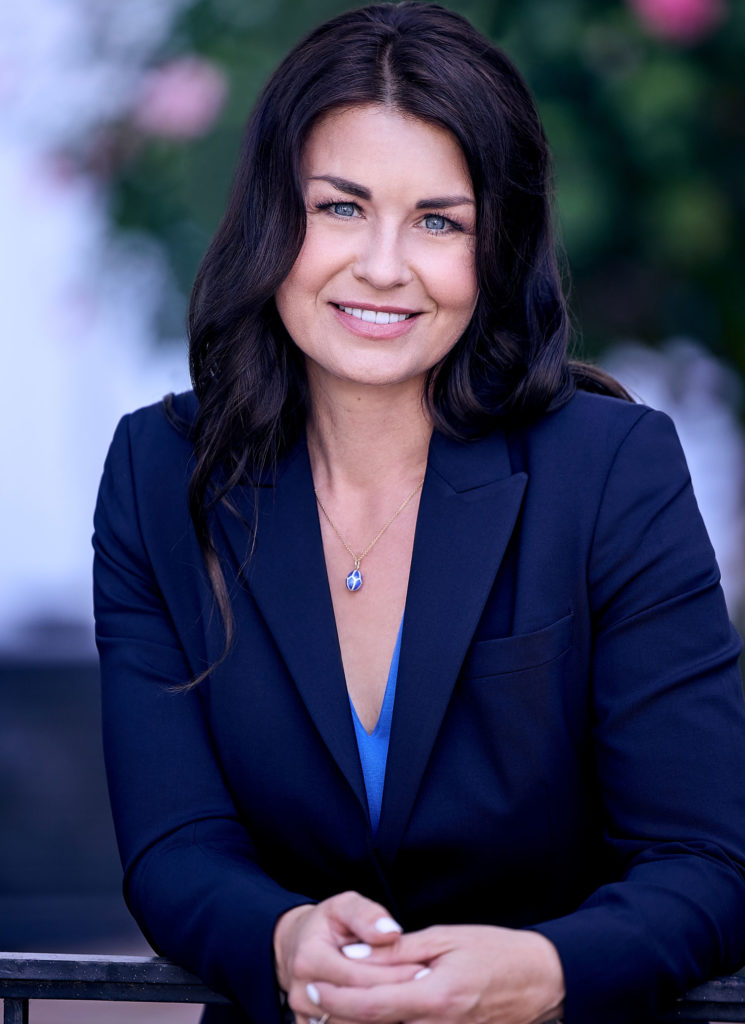 Dr. Cortney Warren, PhD, ABPP | Clinical Psychologist, Author, Speaker